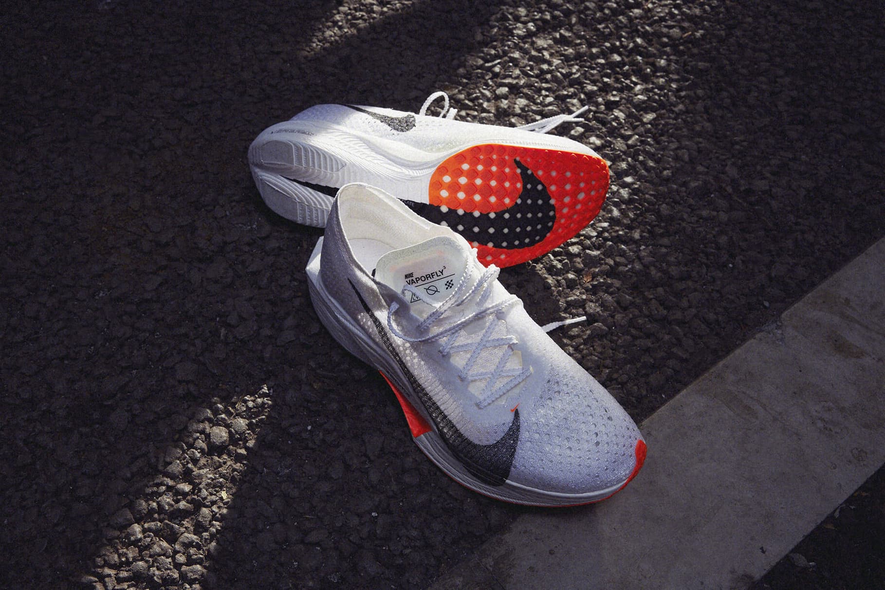 Nike präsentiert den Vaporfly 3 Laufschuh für Wettkämpfe. Nike DE